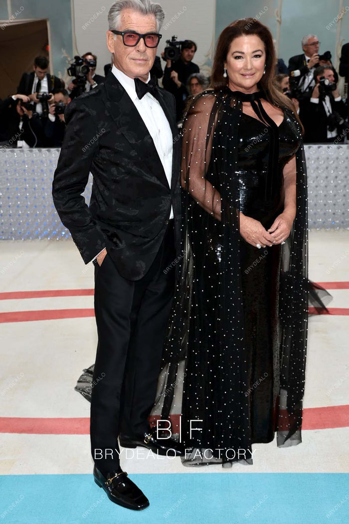 Keely Shaye Smith 2023 Met Gala Plus Size Sequin Dress Pearls Cape