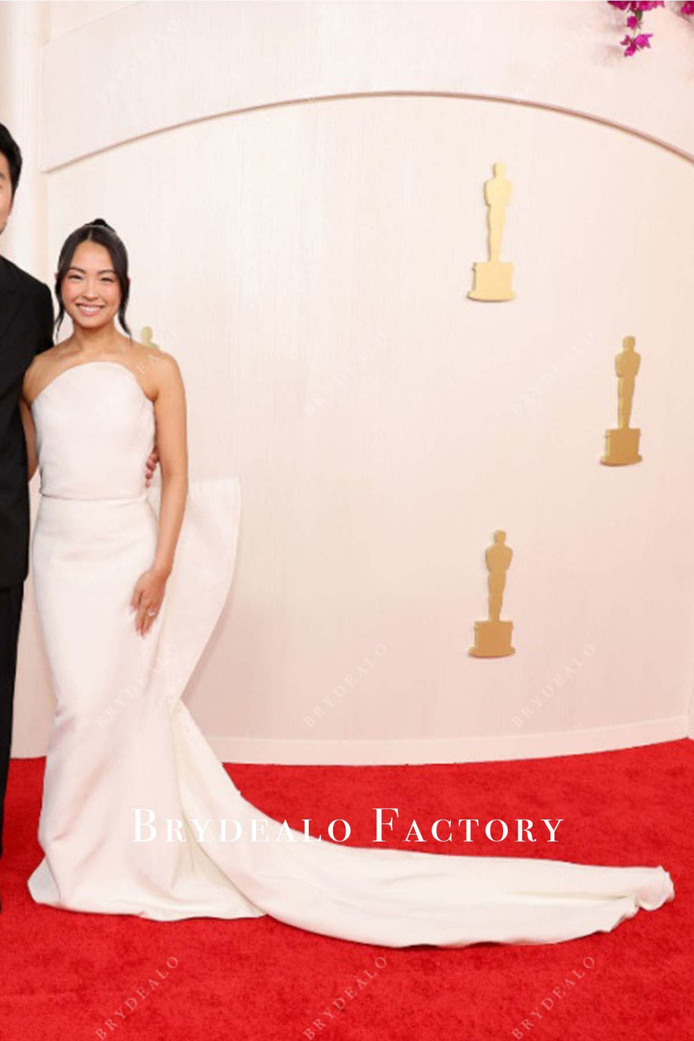 Allison Hsu 2024 Oscars Mermaid Red Carpet White Dress