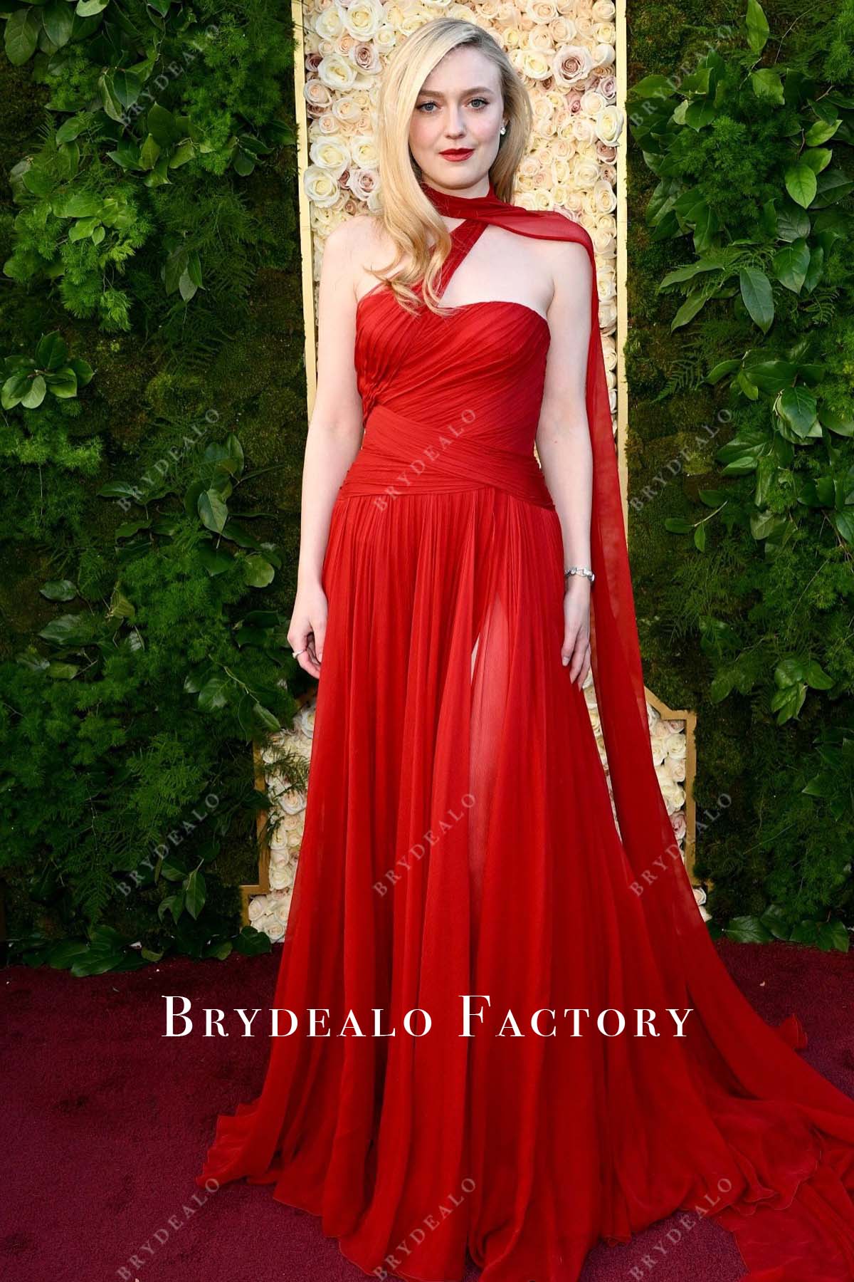 Dakota Fanning 2025 Golden Globes Red Carpet A-Line Prom Dress