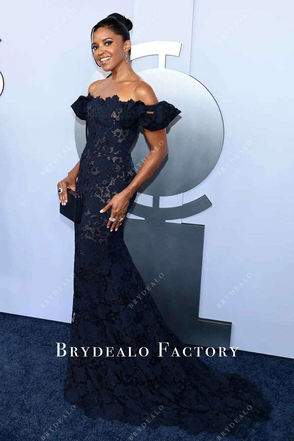 Renée Elise Goldsberry 2024 Tony Awards Navy Lace Off Shoulder Dress