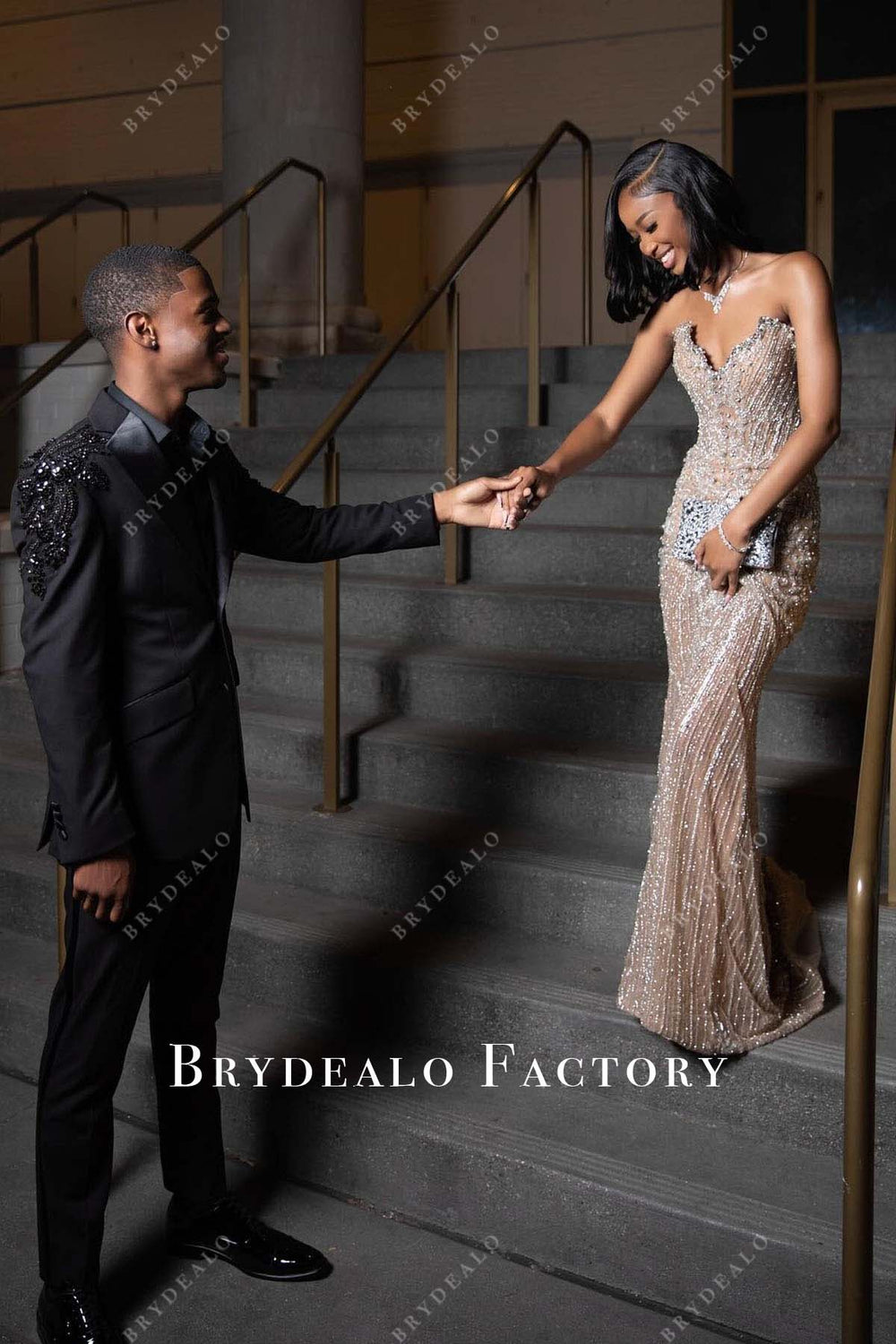 Sparkly Rhinestones Sequined Strapless V-Neck Prom Dress