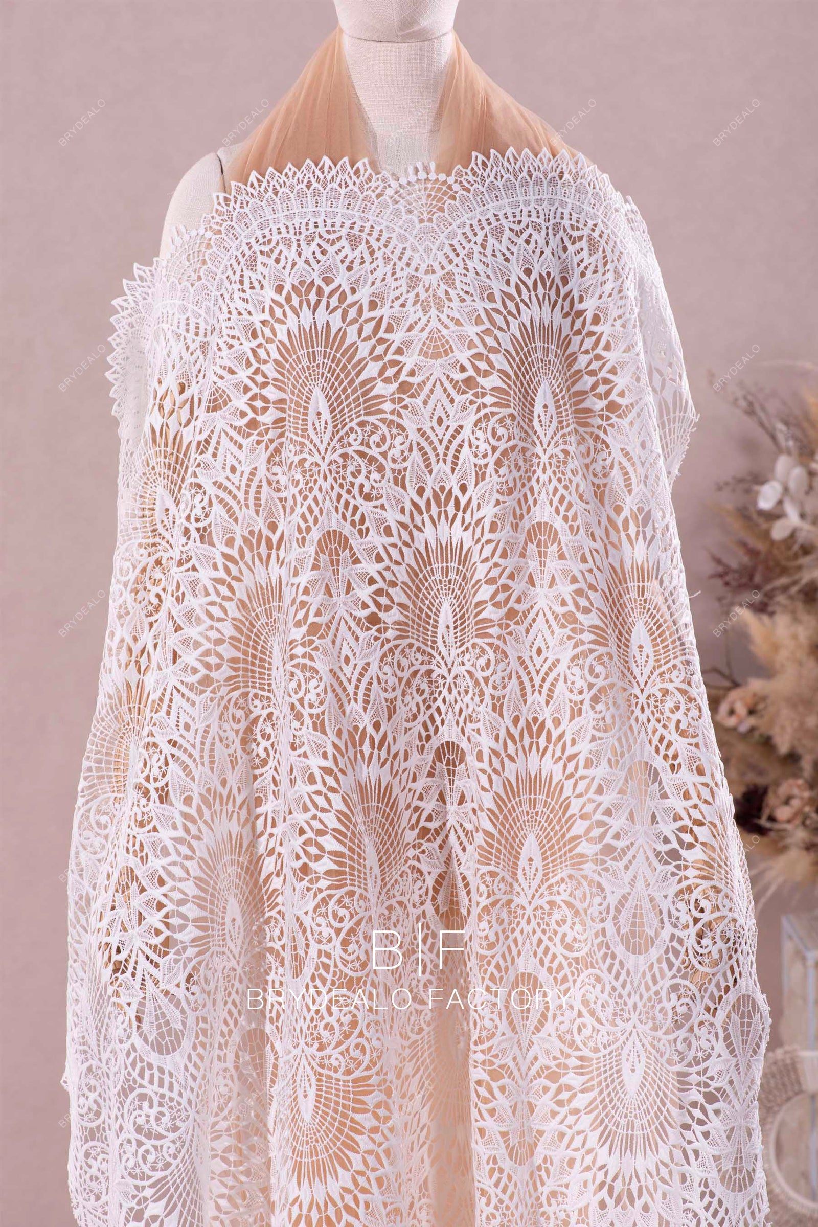 Scalloped Totem Crocheted Bridal Lace Fabric for Designer Dresses