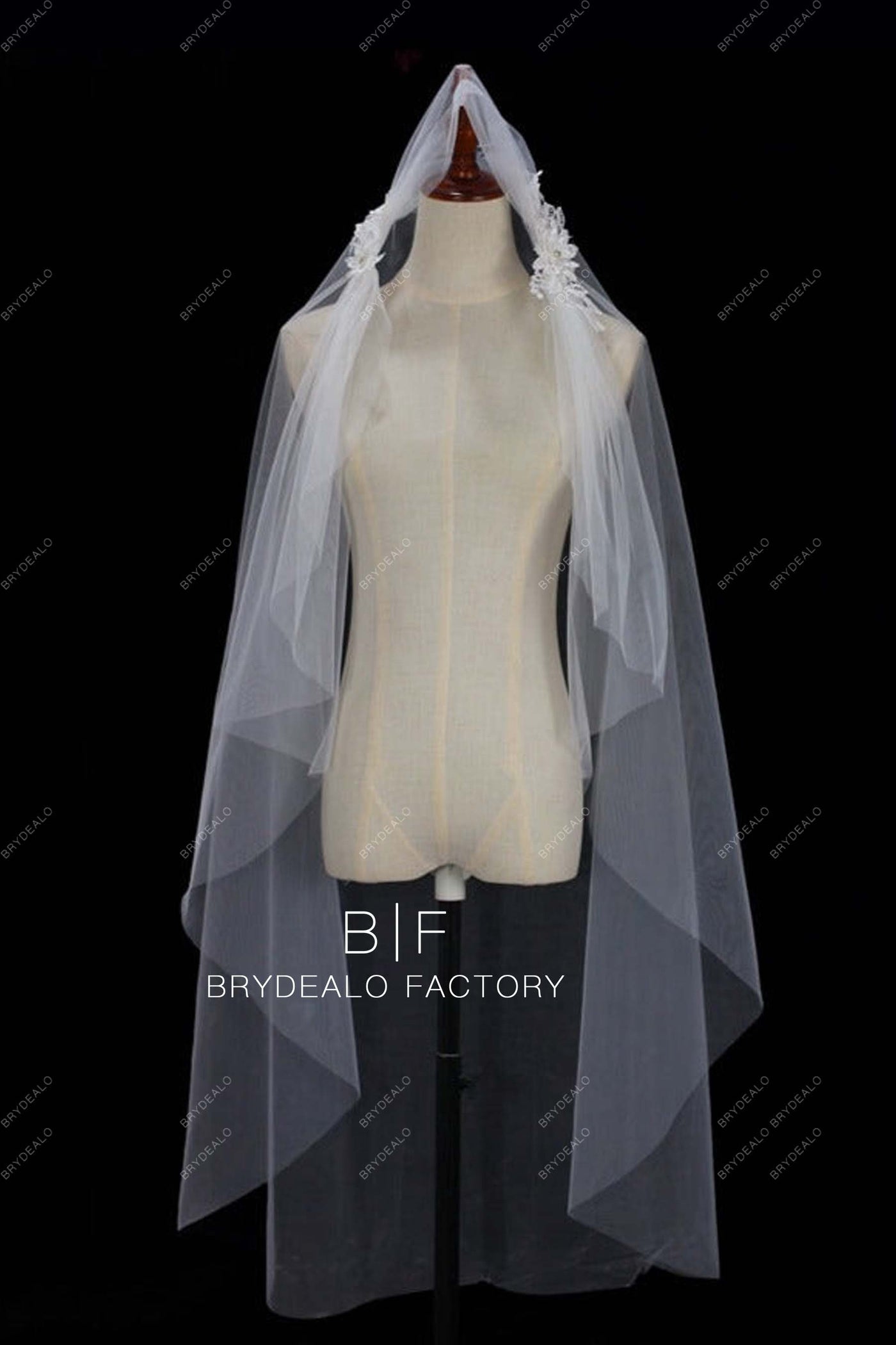 Classic Flowers Cap Veil Ballet Length Wedding Veil